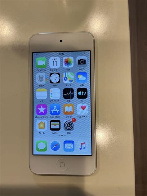 代6世代 Ipod Touch 16g A1574 メルカリ