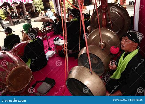 Gamelan Players Playing Traditional Javanese Music Editorial Stock