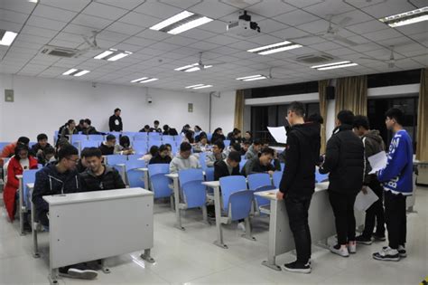 学院举办非常62心理知识竞赛初赛 力学与土木工程学院