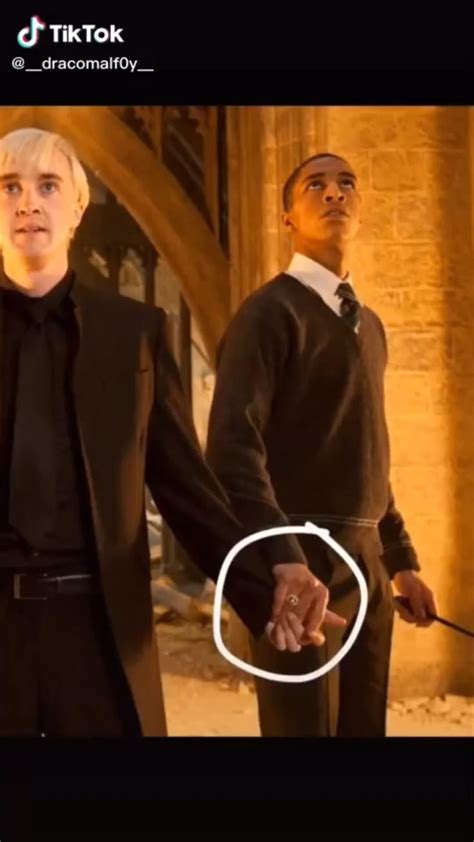 Draco Memes😂 Том фелтон Шутки Хогвартс