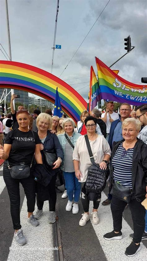 Calisia Pl Kaliszanie Na Marszu Miliona Serc W Warszawie