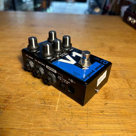 AMT Legend Amps V1 Guitar Preamp - Preowned