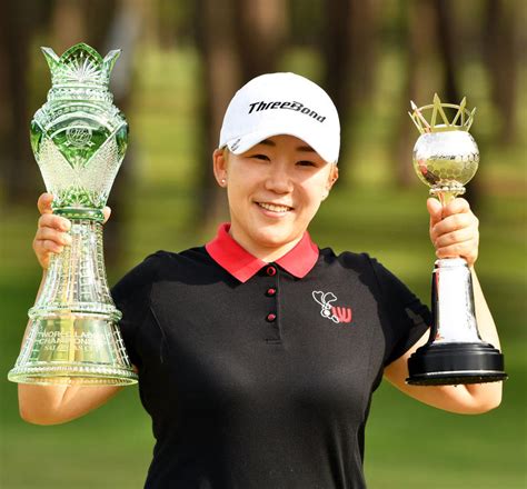 申ジエが通算18勝目 日韓賞金女王を逆転 国内女子 日刊スポーツ