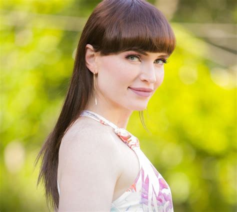 Natalie Mars Scrolller