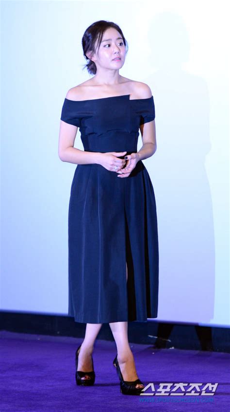 포토 문근영 쇄골 노출 원피스