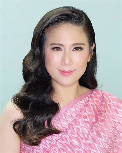 อัลบั้มภาพ แต่งหน้าชุดไทย ดารา 25 ไอเดีย แต่งหน้าชุดไทยหวานๆ สวยงดงามสะกดตา ไอเดีย