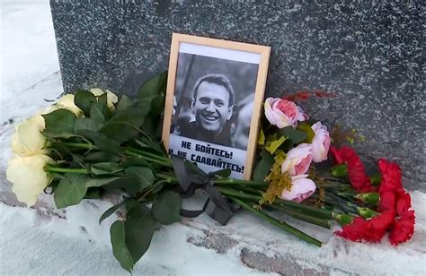 La Madre De Navalny Presenta Una Demanda En Rusia Para Exigir La
