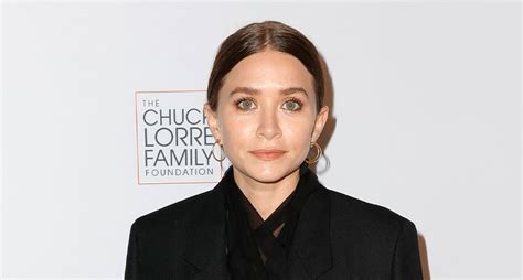 Did Ashley Olsen Just Get Spotted With A Wedding Ring Purewow