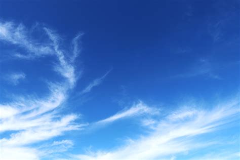 本当に空は《青い》のか？──夏休みの自由研究のやり方・考え方