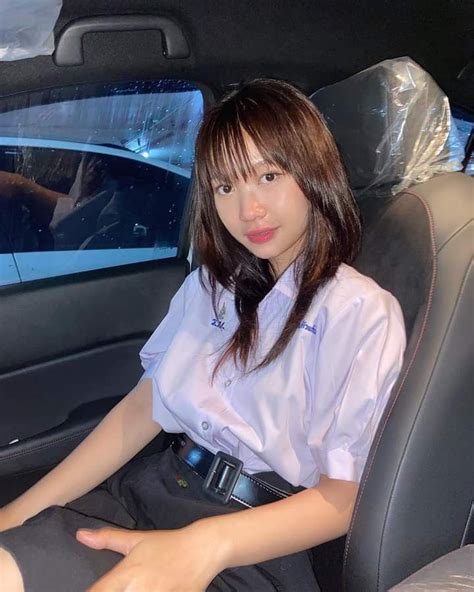 Pin Auf Girl Students