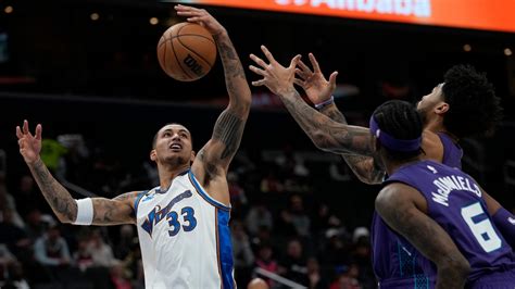 Wizards Hold Off Hornets To Close Successful Homestand The Washington