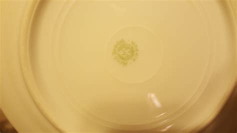 Possible Early Noritake Collectors Weekly
