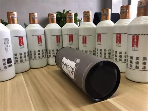 涨见识 茅台镇“手工原酿酒”全网首推，你绝对想不到，它竟是这样酿造而成的！ 搜狐大视野 搜狐新闻
