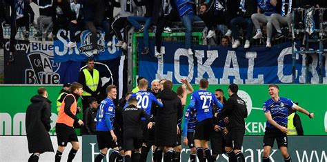 Bundesliga Rückkehr Bielefeld Steigt Auf Legende Ansgar Brinkmann