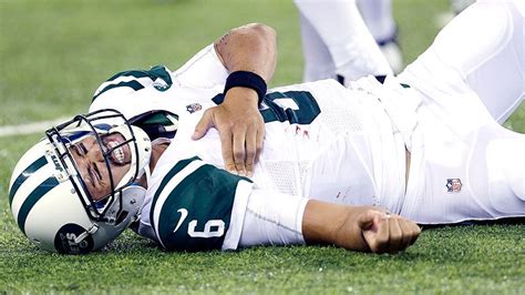 Mark Sanchez Of New York Jets May Have Partially Torn Labrum In