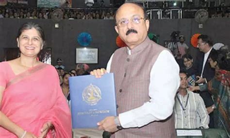 Delhi Govt To Build 21 000 Smart Classrooms In 4 Years