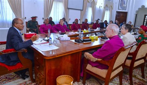 Rais Wa Zanzibar Mhedkhussein Mwinyi Azungumza Na Ujumbe Wa Kanisa La