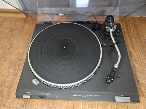 Technics SL D2 2 Speed Semi Automatic Turntable Soov Ee