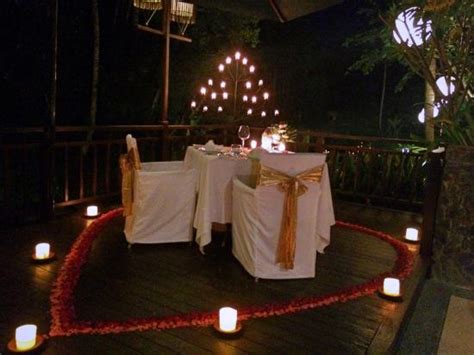 Romantic Dinner Table