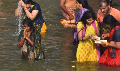 Vijayawada Devotees Throng Temples Of Lord Shiva