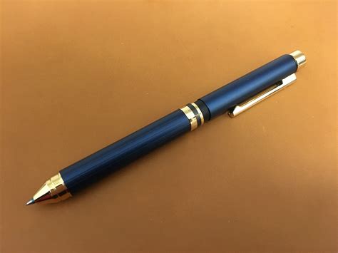 【ゼブラシャーボx】基本性能の高さとカスタマイズ性能がズバ抜けた高級多機能ペン。 Stationery Life 万年筆ブログ
