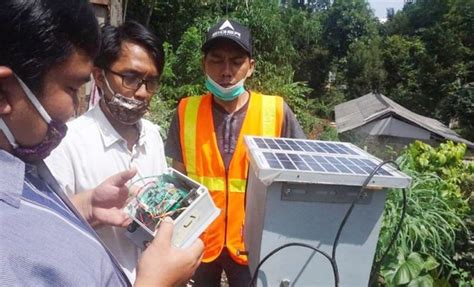 FMIPA UI Kenalkan Alat Pendeteksi Tanah Longsor Jarak Jauh Ini