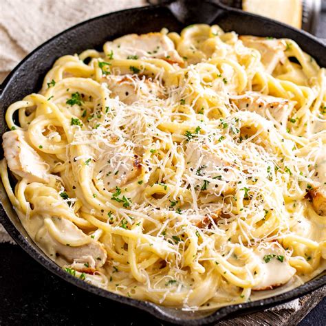 Creamy Chicken Garlic Parmesan Pasta Spotrpage File Market