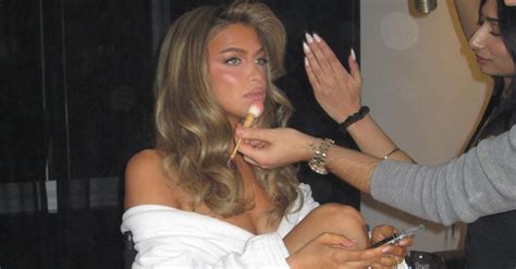 Im A Beauty Obsessed Fashion Editor—tour My Current Holy Grail Product Routine Who What Wear