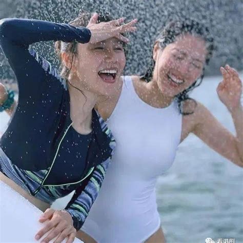 黄翠如炎夏出海消暑 唐诗咏凸围而出无所遁形隔离件头利亚