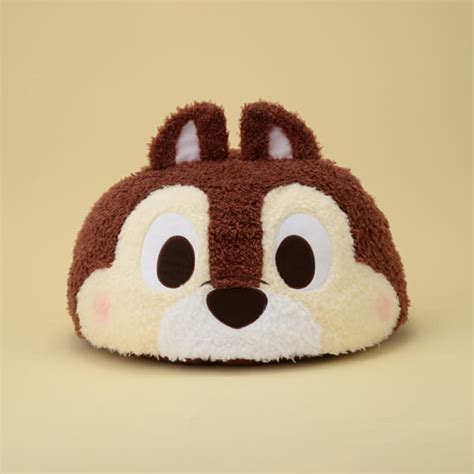 存在感抜群なお顔デザイン！セガプライズ ディズニー「チップ／デール 赤いほっぺ ギガザッカドームクッション」