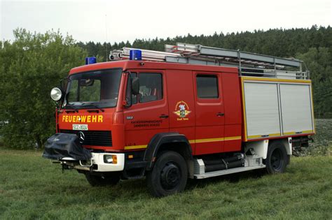 Löschgruppenfahrzeug LF 16 TS Freiwillige Feuerwehr Tanna