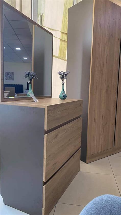 სავაჭრო ცენტრი ოთხიანი Home Facebook