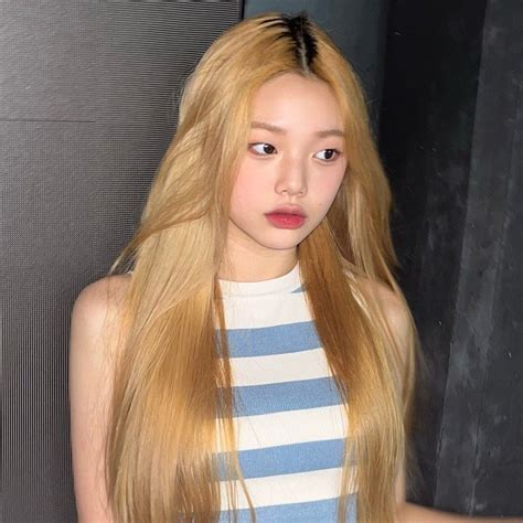 Pin By ʕ⁠·⁠ᴥ⁠·⁠ʔ On Classy I Love Girls Classy Kpop Aesthetic
