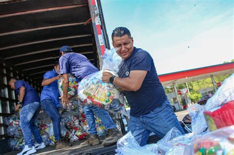 Gobierno entrega ayuda humanitaria en el departamento de La Unión