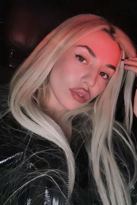 Ava Max Is So Hot Reddit Nsfw