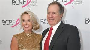 Bill Belichicks Ex Linda Holliday 61 Seen Living Happily On