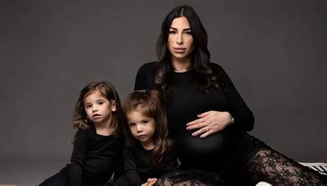 Liam Les Marseillais son mari en prison elle annonce être enceinte
