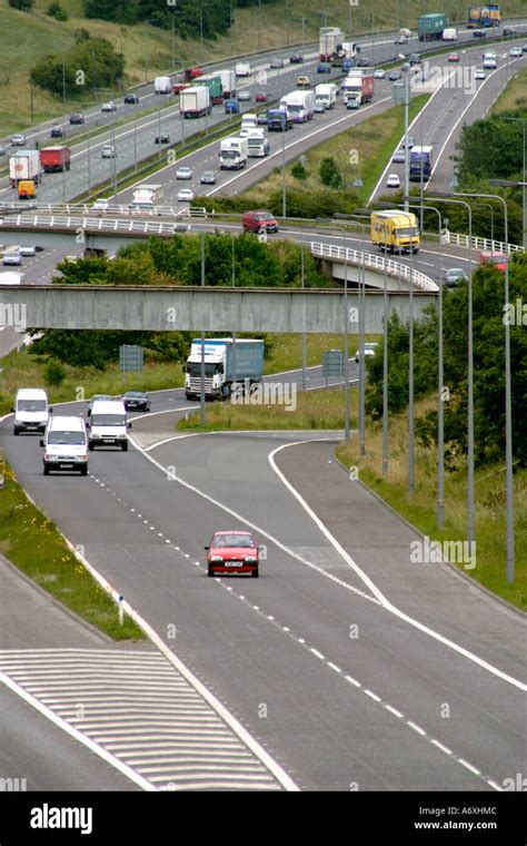 M606 motorway hi-res stock photography and images - Alamy