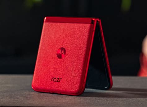 Motorola Android Flip Phones