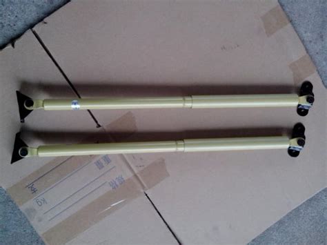 Compression Gas Springs With Safety Shroud