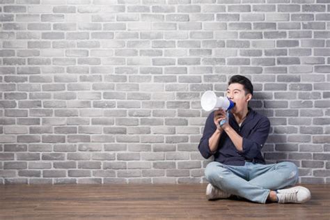 Micro Agression Photos Banque Dimages Et Photos Libres De Droit Istock