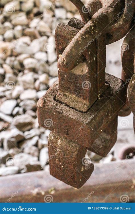 Rust Chain Industrial Factory Stock Image Image Of Rough Anchor