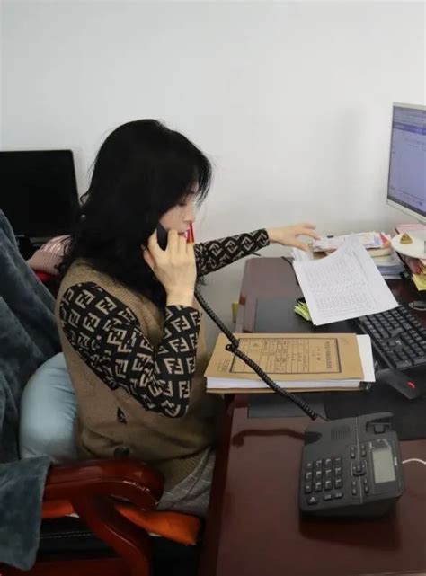 节后上班第一天走访慰问鼓干劲 笃行不怠开新局—双城区委书记吕北罡带队慰问双城区法院全体干警澎湃号·政务澎湃新闻 The Paper