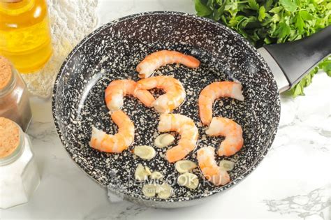 Паста с креветками и творожным сыром — рецепт с фото пошагово