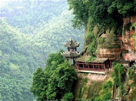 កម្លាំងឋាមពលនៅភ្នំ Rean Feng Shui