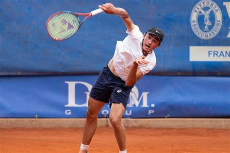 Nicholas David Ionel A Câştigat Turneul Itf De La Antalya Victorie