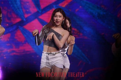 [press] 191208 Itzy At Showcase Tour Itzy Itzy In Manila Wonder Woman Itzy Superhero