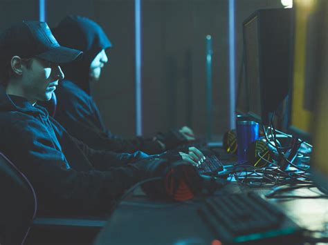 Informe Los Piratas Inform Ticos No Calificados Pueden Violar Aproximadamente De Cada