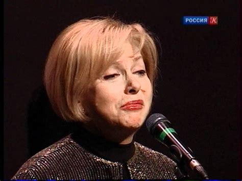 Татьяна Никитина - Заезжий музыкант Окуджава. - YouTube