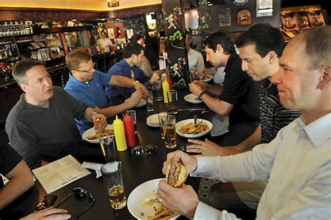 Twin Cities Burger Tour Continues Quest To Rank Best Burgers Twin Cities